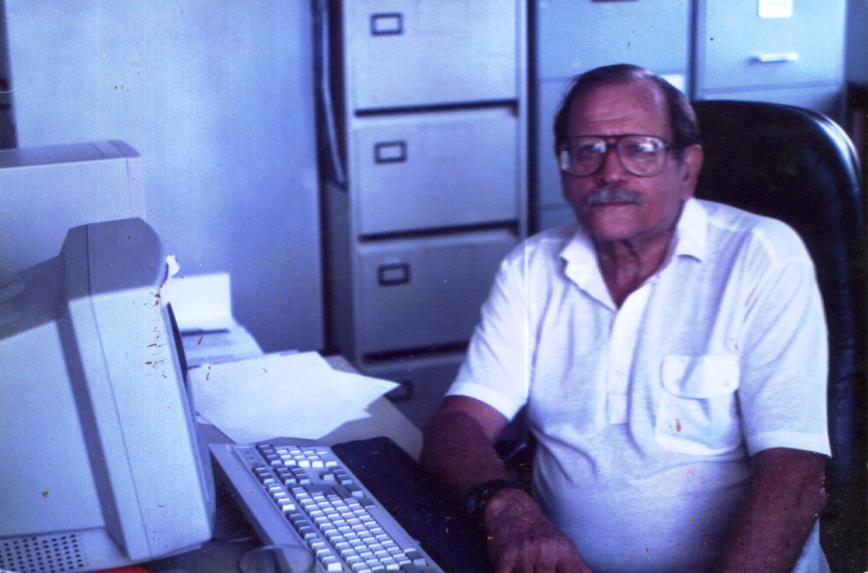 BIOGRAPHY – Lionel Martin